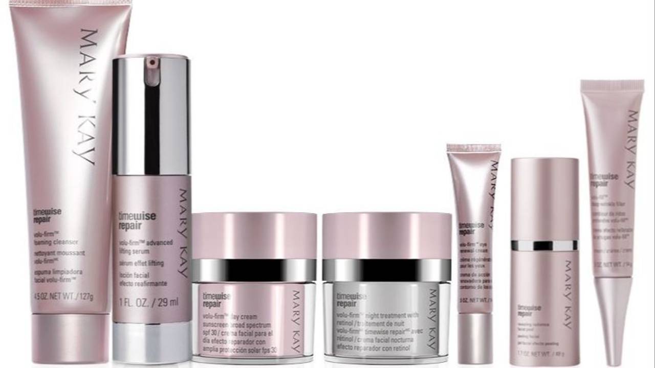 Aging Gracefully: Honest Review of TimeWise Repair Volu-Firm Set