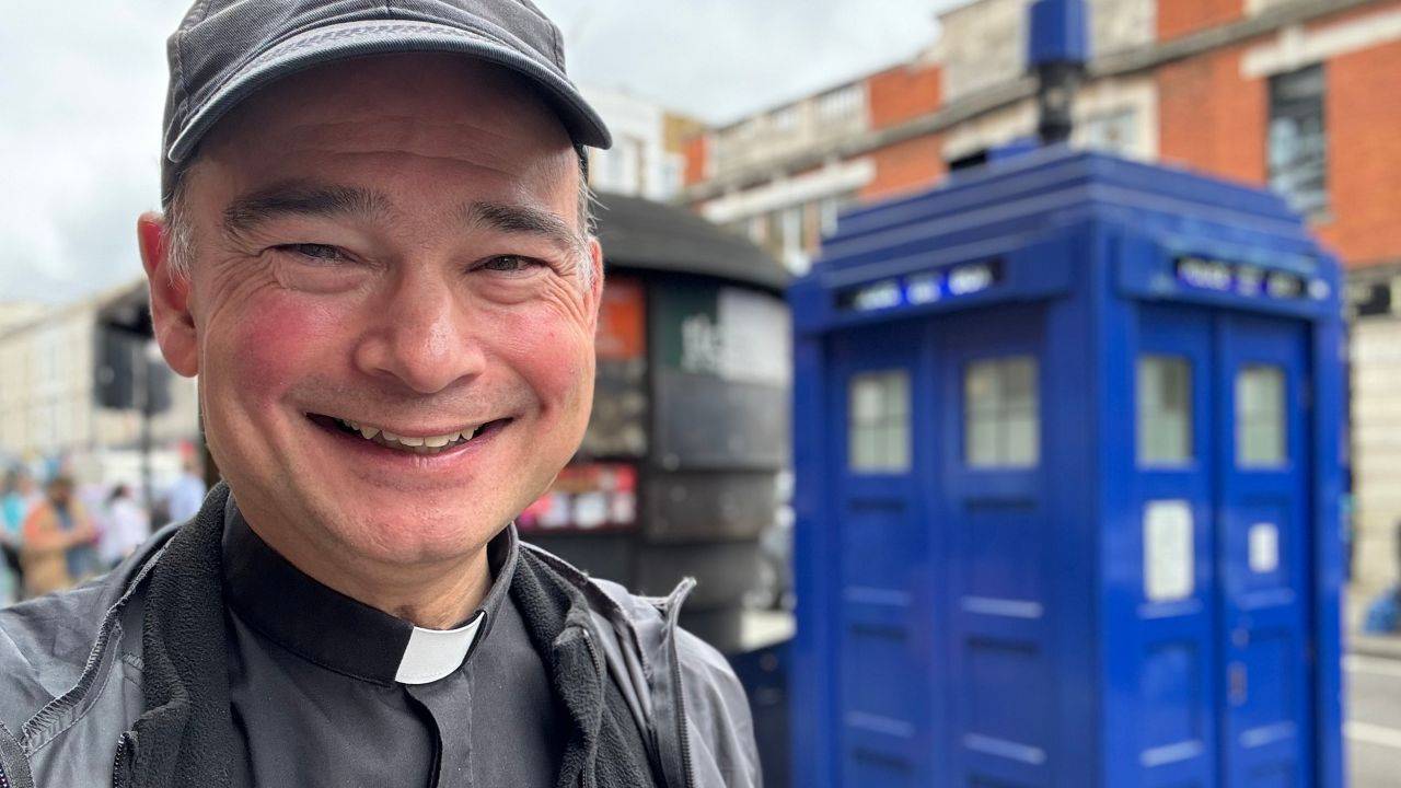 Storytelling with Father Roderick