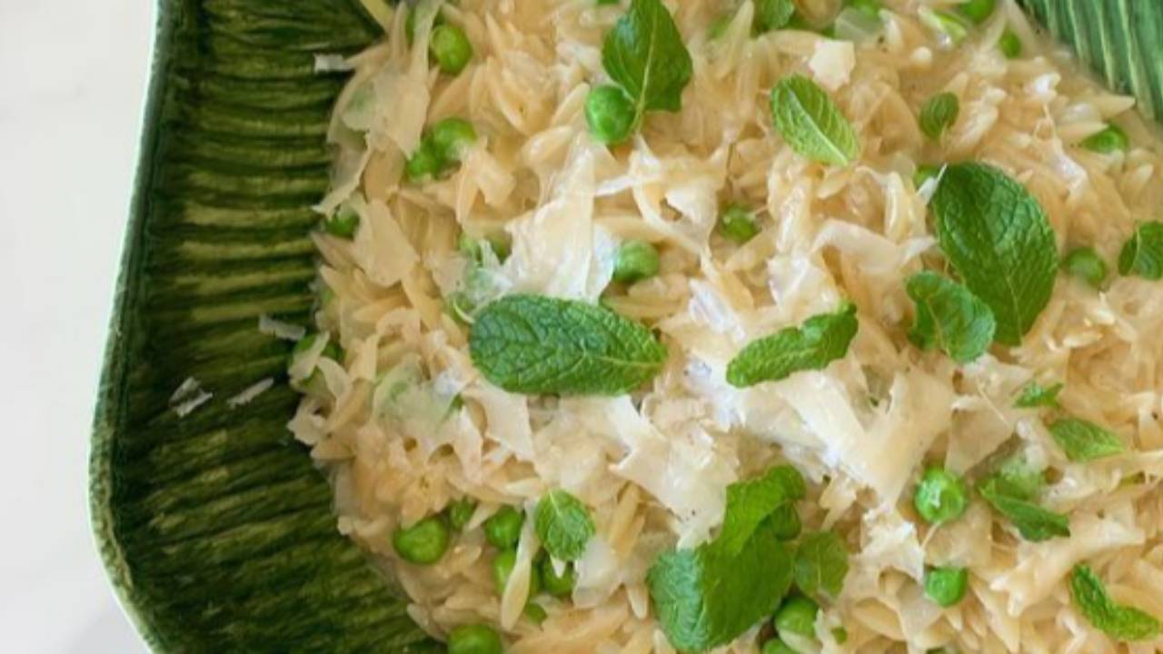 Receta de Orzo con guisantes y menta