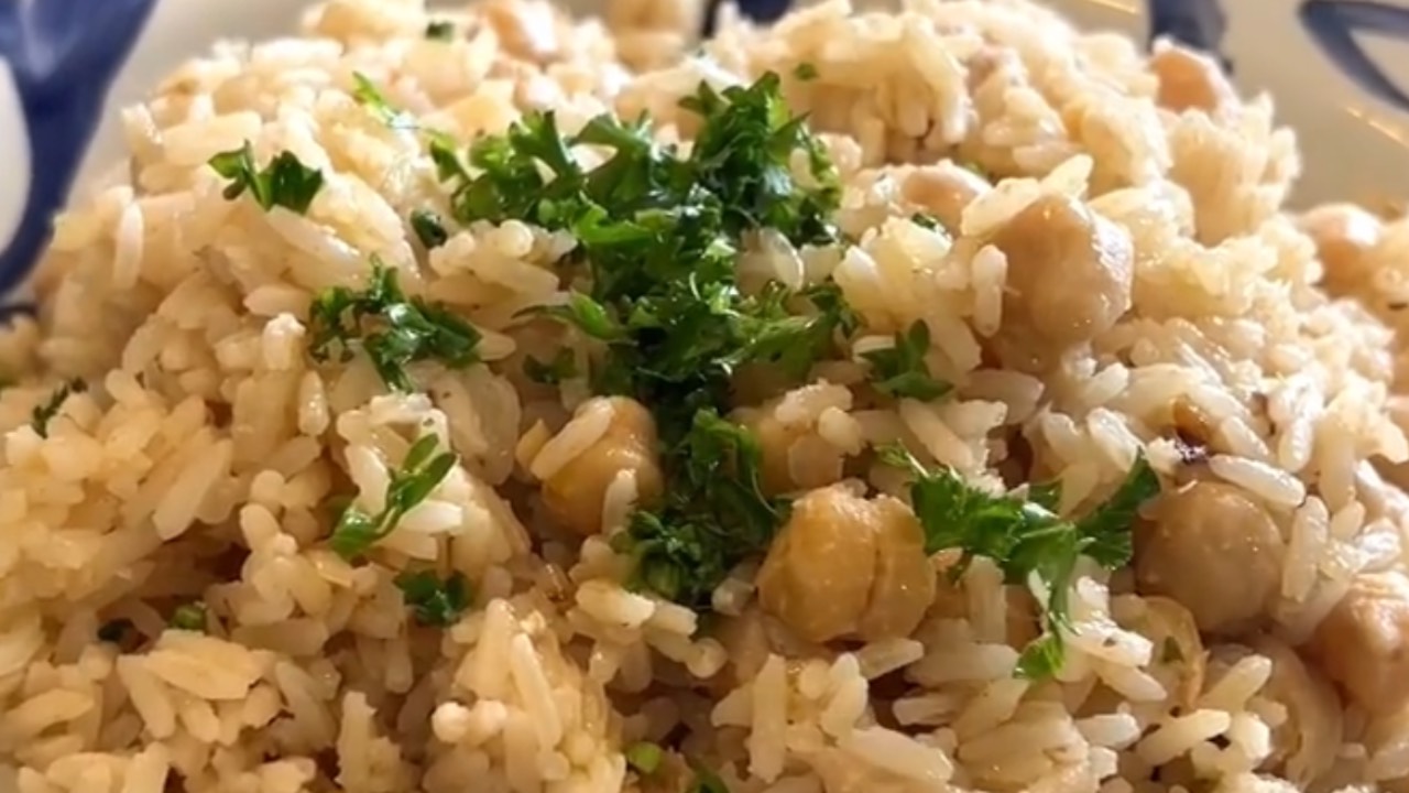 Receta de arroz con garbanzos y tahini