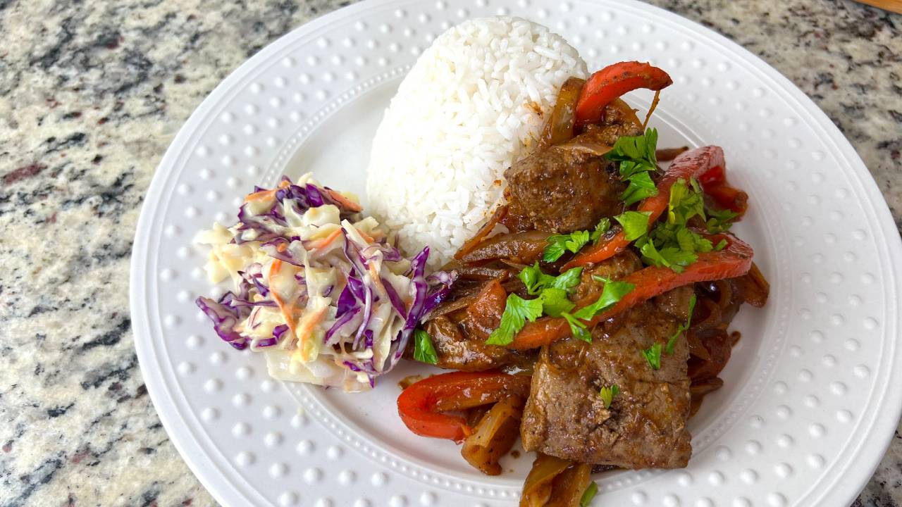 Receta de Hígado Guisado de Res ¡Delicioso guiso criollo!