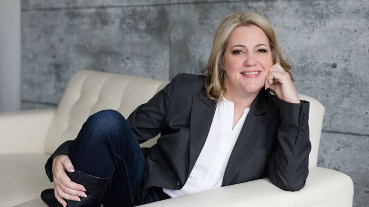 Canada’s popular motivational communication trainer, Sandy Gerber