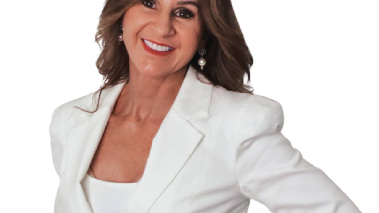 Jo McKenzie Personalised Skincare Solutions