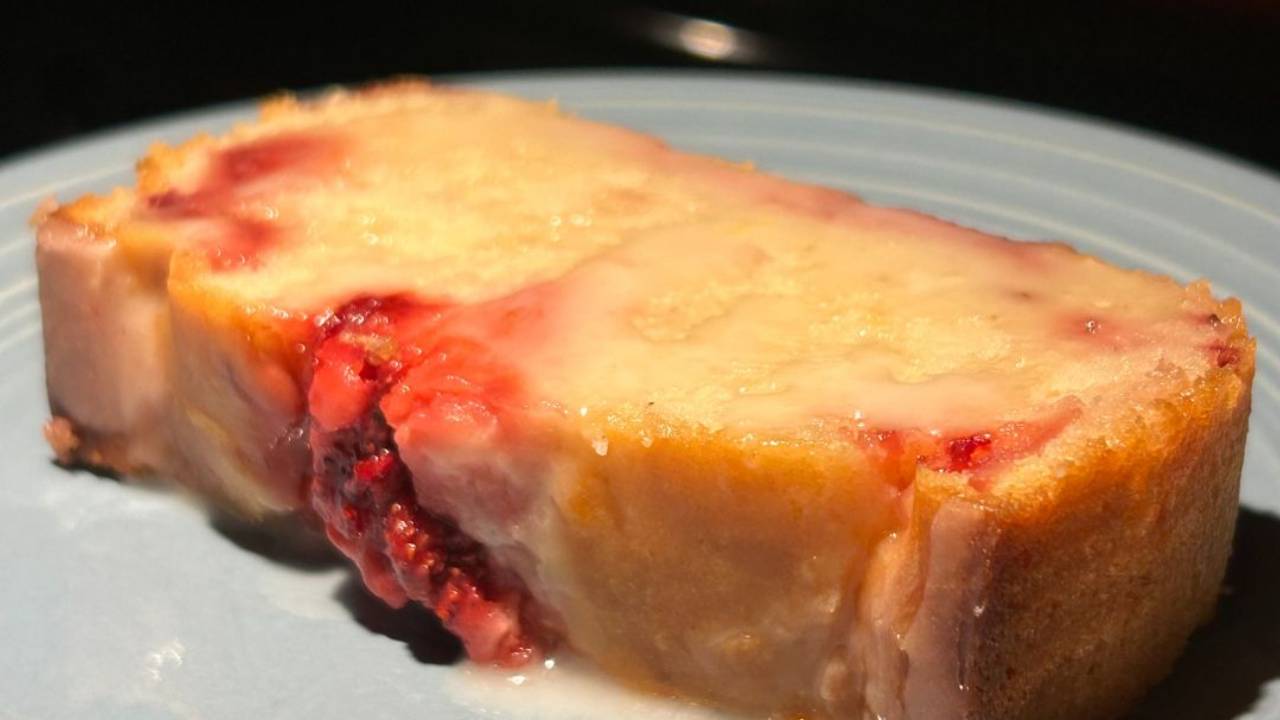Strawberry Lemon Poundcake (from Dinner in 321)