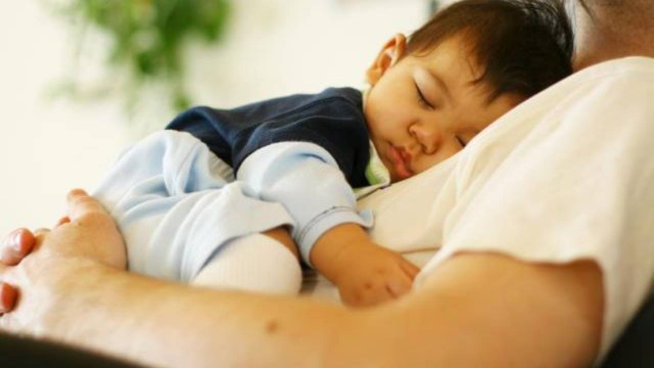 The Missing Third Nap: Why Early Bedtime Leads to 4AM Wakings