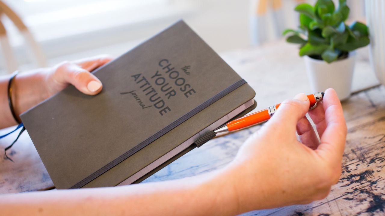 The Choose Your Attitude Journal by Debra Searle