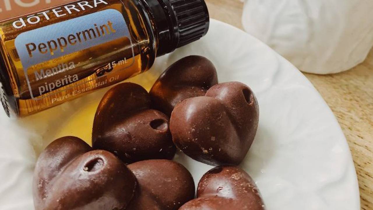 Peppermint Essential Oil Chocolates | Thermomix & Conventional Methods