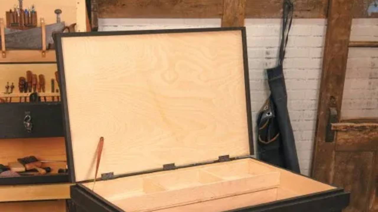 A Traditional Tool Chest in Two Days With Christopher Schwarz