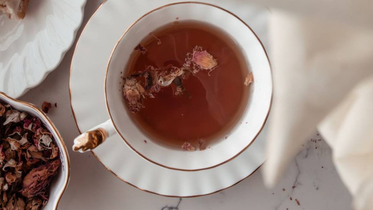 DIY Rose Water - 7 Ways to Use It