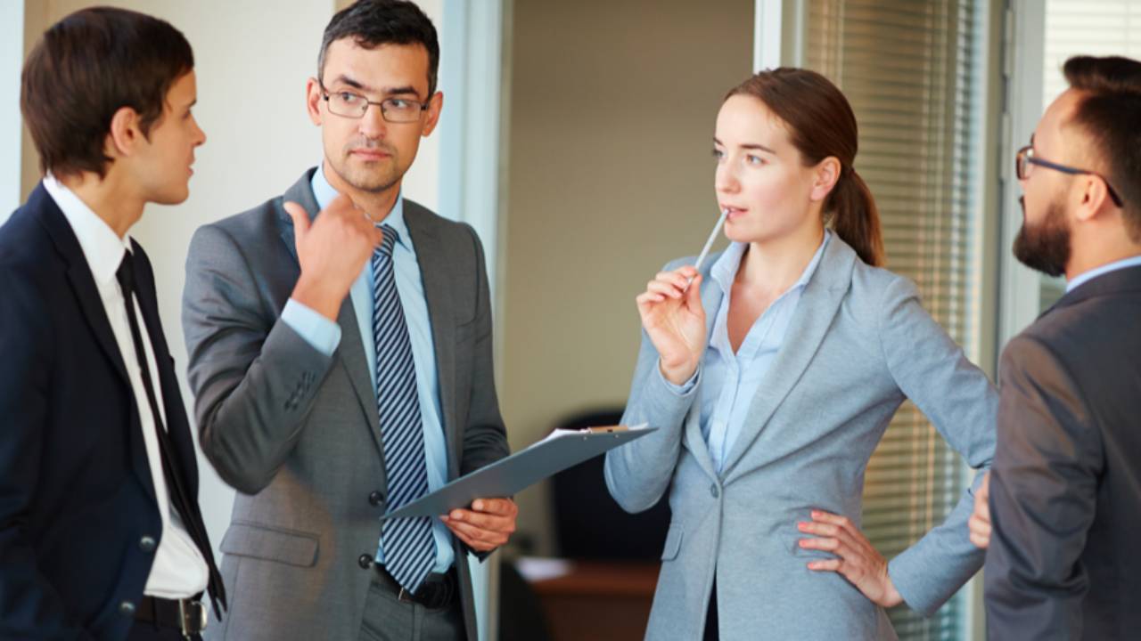 Does the boss hold everyone accountable?