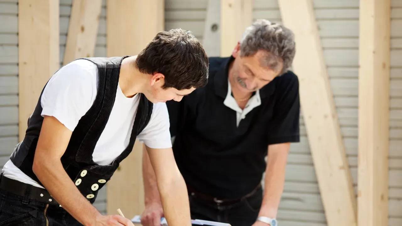 How to Get Roofing Apprenticeship: Complete Guide