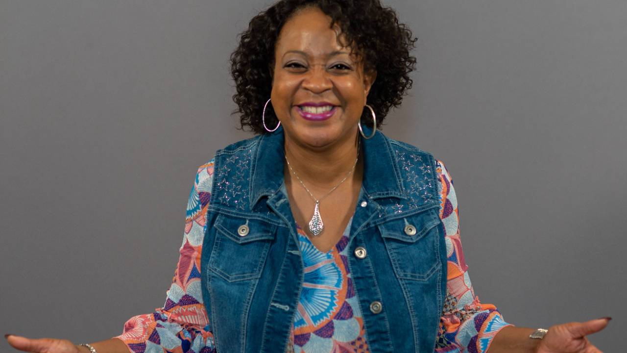 HOME | Gloria Joy Ingram