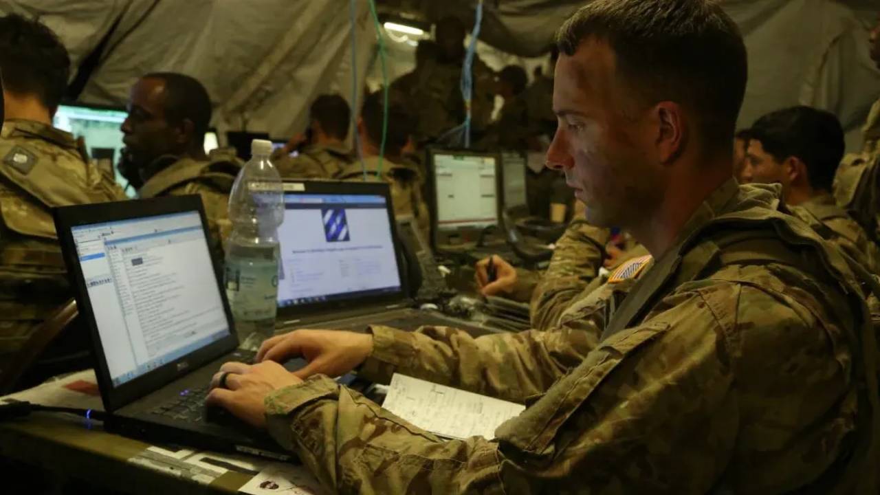 Five things I look for in intelligence analysts