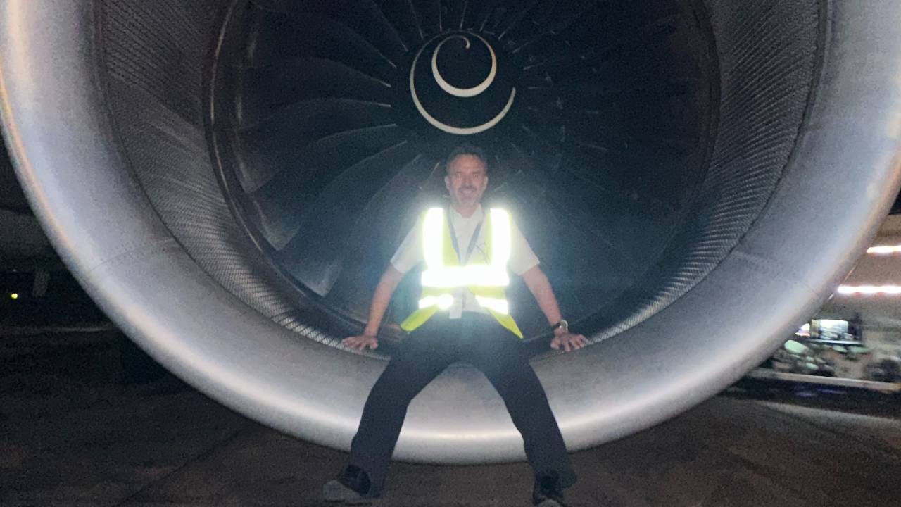 What Happens If an Engine Fails? A Pilot Explains Why You’re Safe