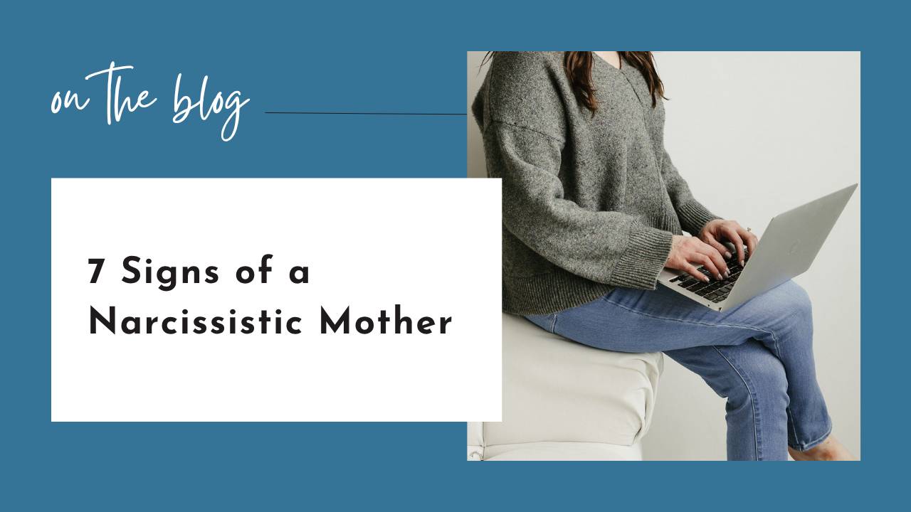 7 Signs of a Narcissistic Mother (Plus How to Deal With Them)