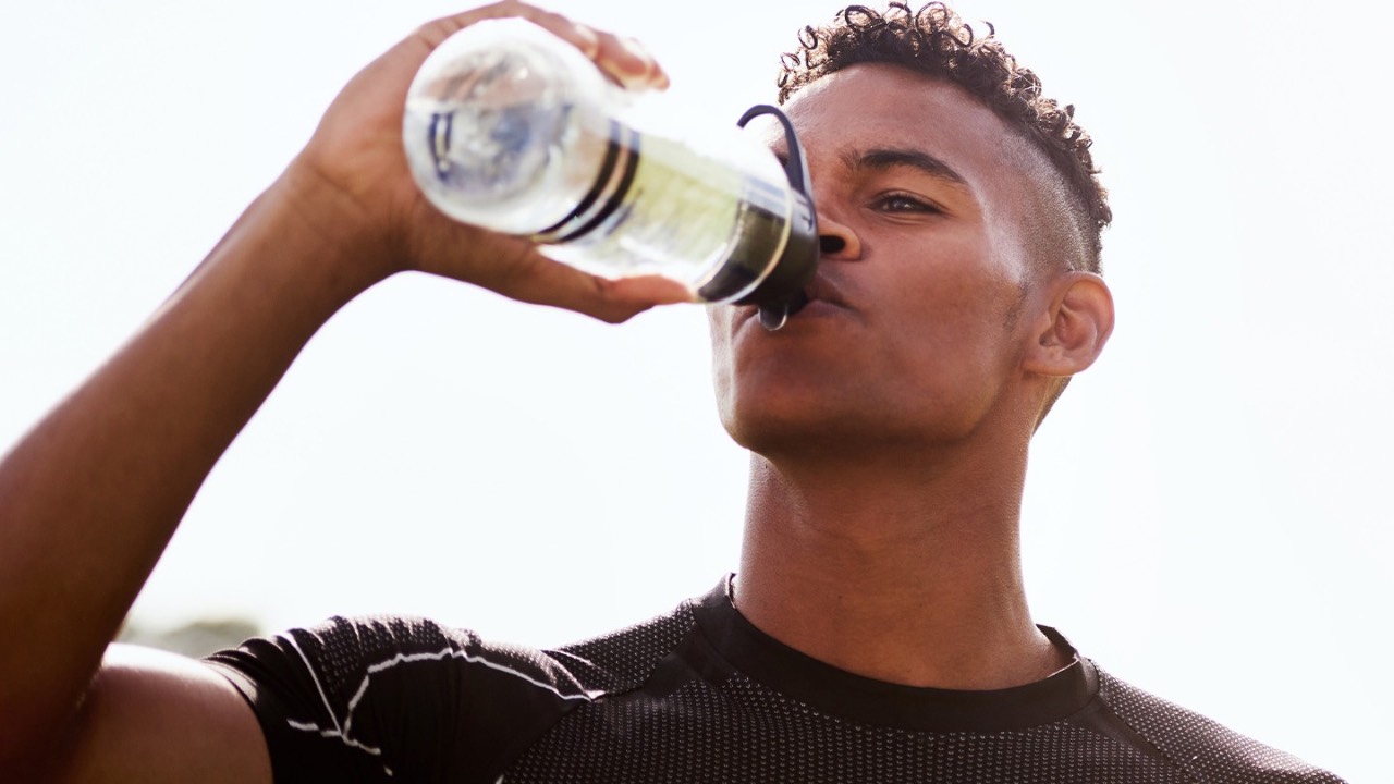 How Hydration Impacts Passing Kidney Stones