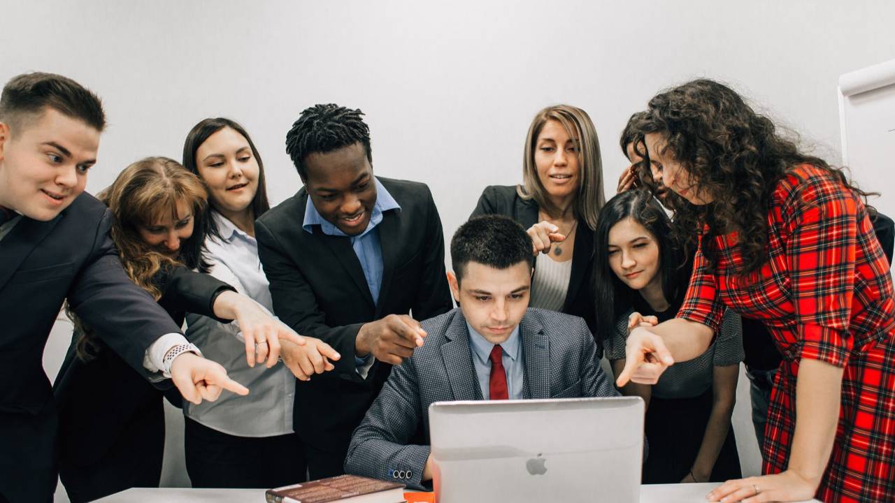 About us | Teaching-Revolution.com