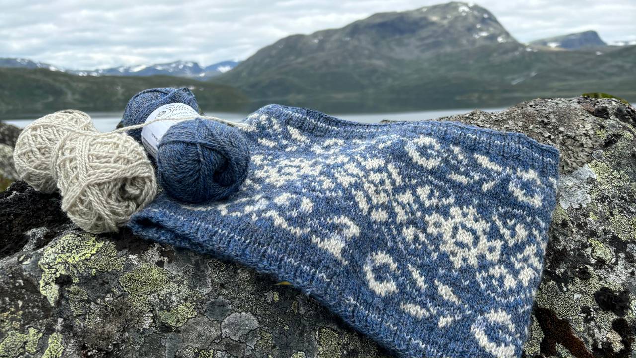 Learning from the Past: Using Traditional Knitting Techniques Today