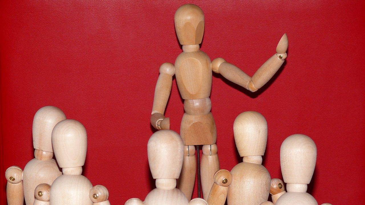 Use Learning Centers to Turn Students Into Brilliant Leaders