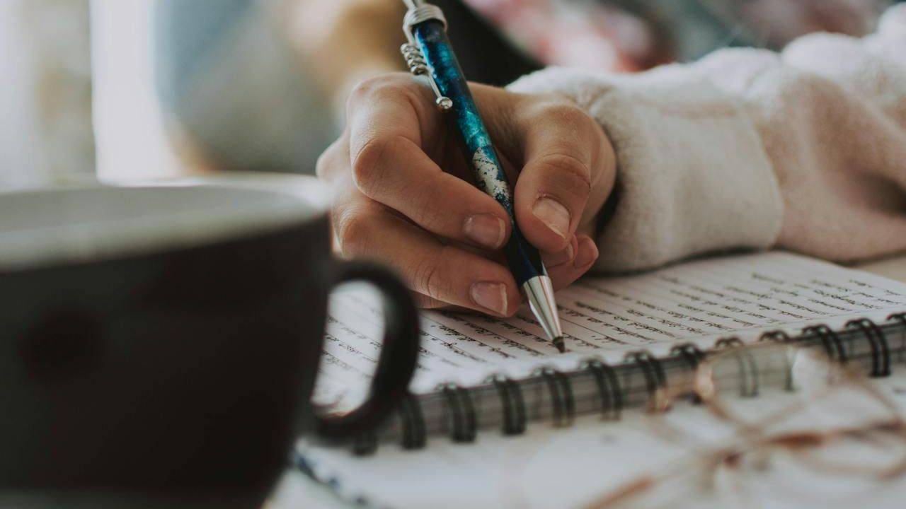How to Improve Your Writing Style: 6 Easy Tips to See Fast Results