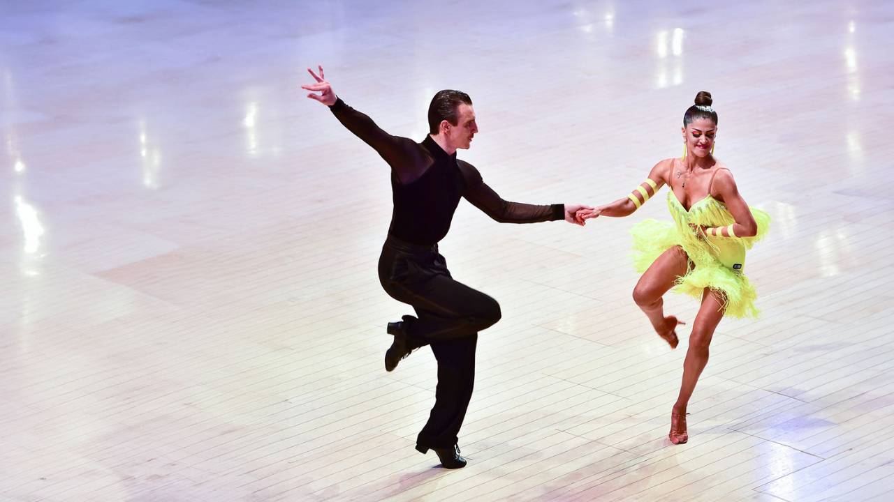 Jive Kicks No Struggle Classes