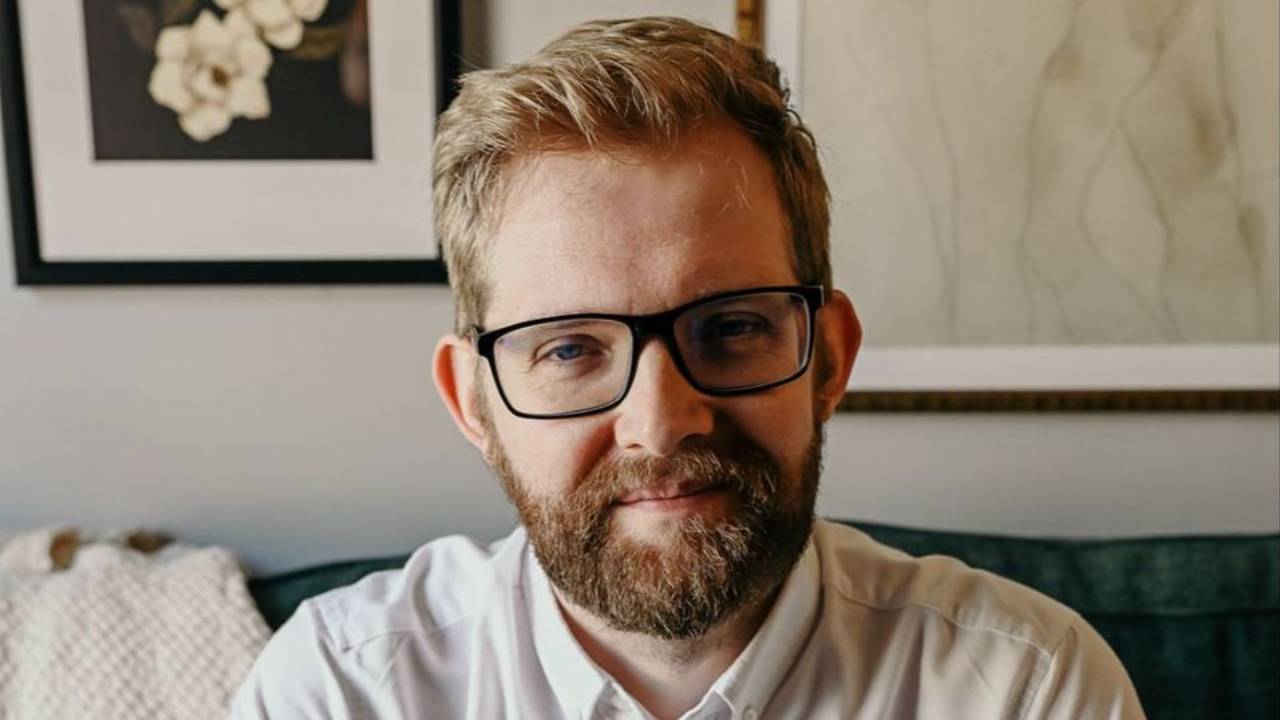 Faculty | Dr. Caley Smith