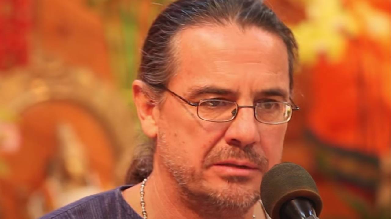 Faculty | Dr. Edwin Bryant