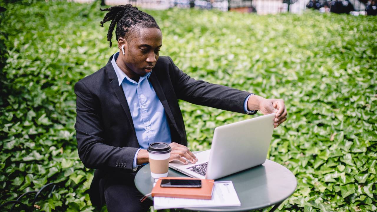 How to Transition from Your Corporate Job to Owning Your Own CFO Firm