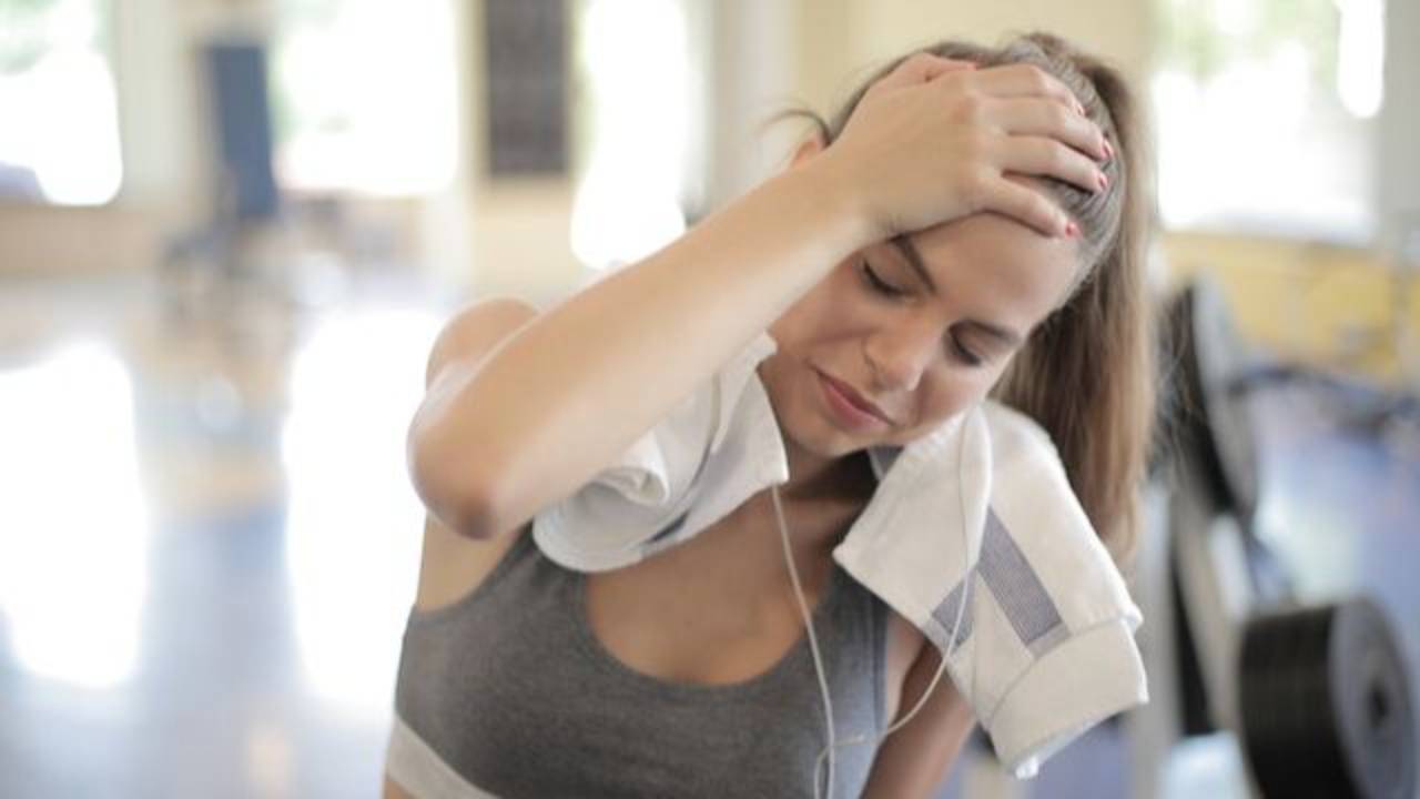 Reasons You Have Low Energy Levels (and Ways to Boost Your Energy)