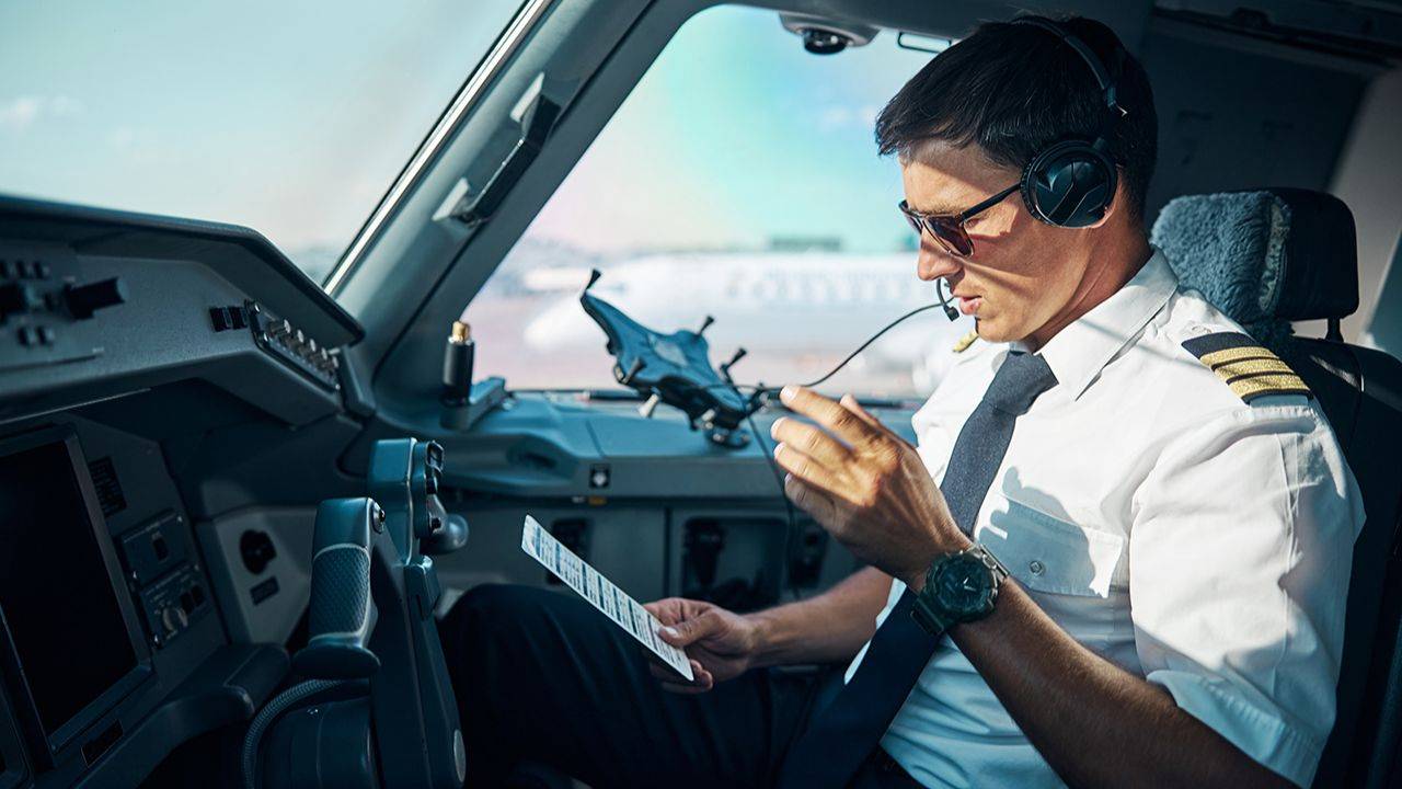 A Comprehensive Guide: How to Read an Altimeter