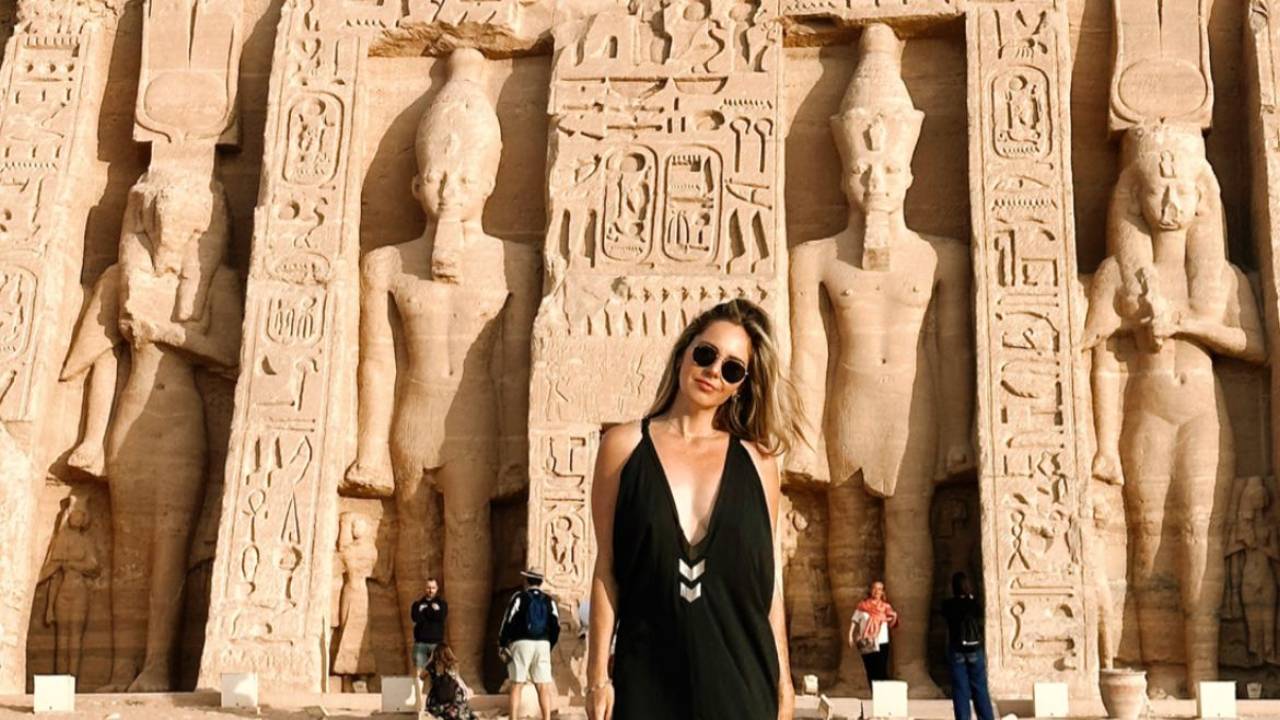 Obsessed with your Business, Traveling the World, and Thriving