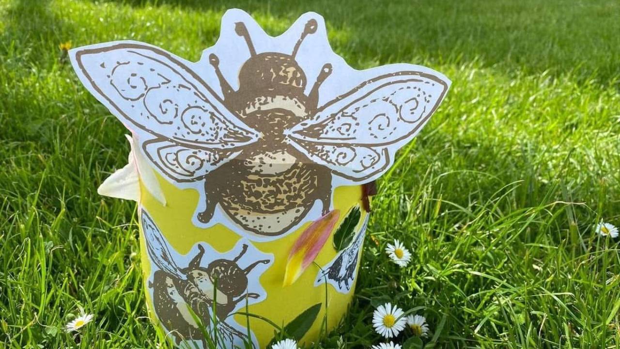World Bee Day Nature Play Ideas