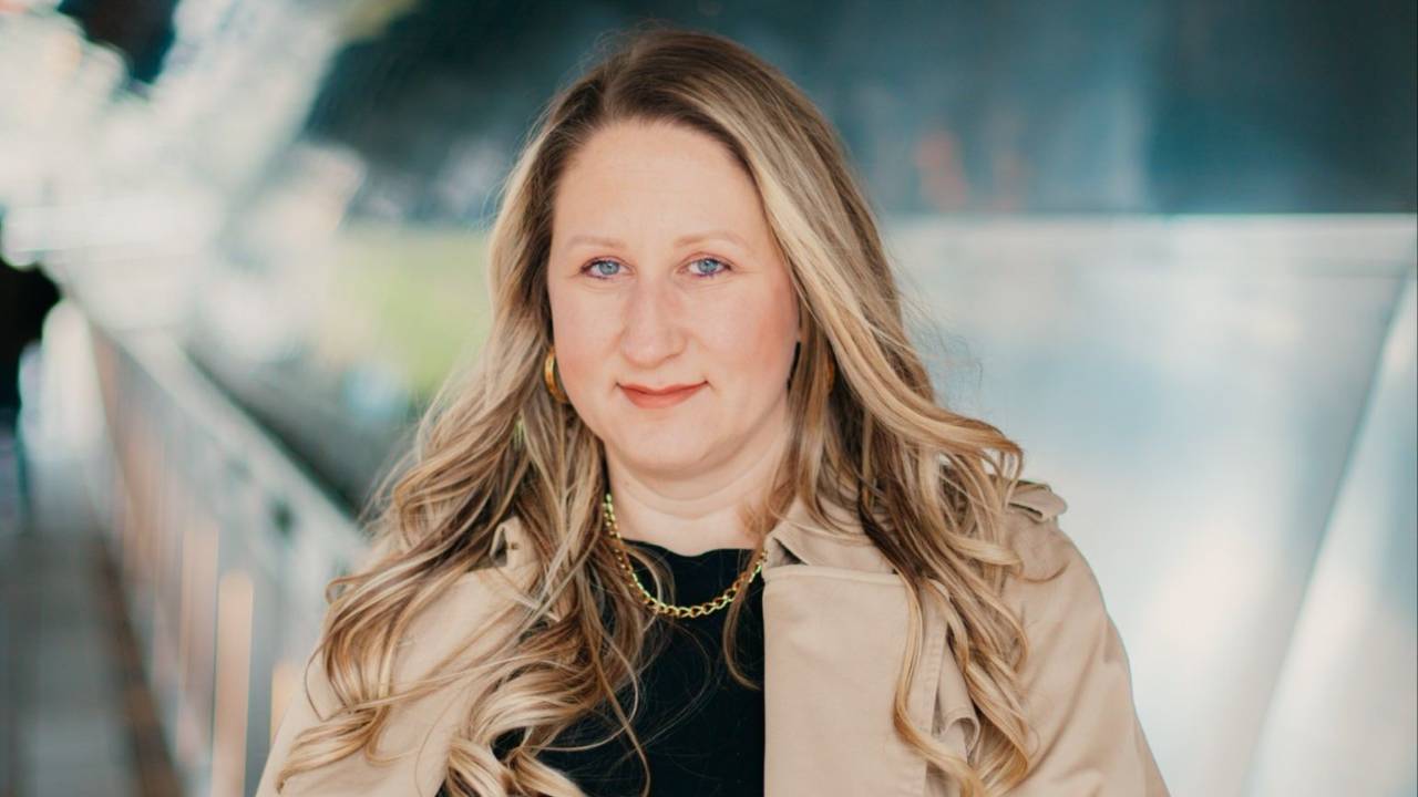 Zandra Bonick: luxury hotel finance exec turned online entrepreneur