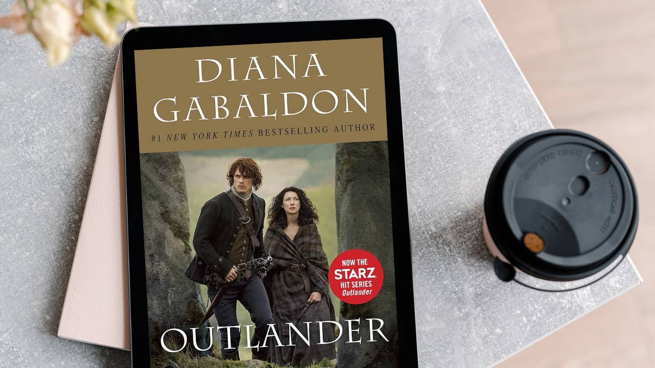 First Chapter Analysis: Outlander by Diana Gabaldon