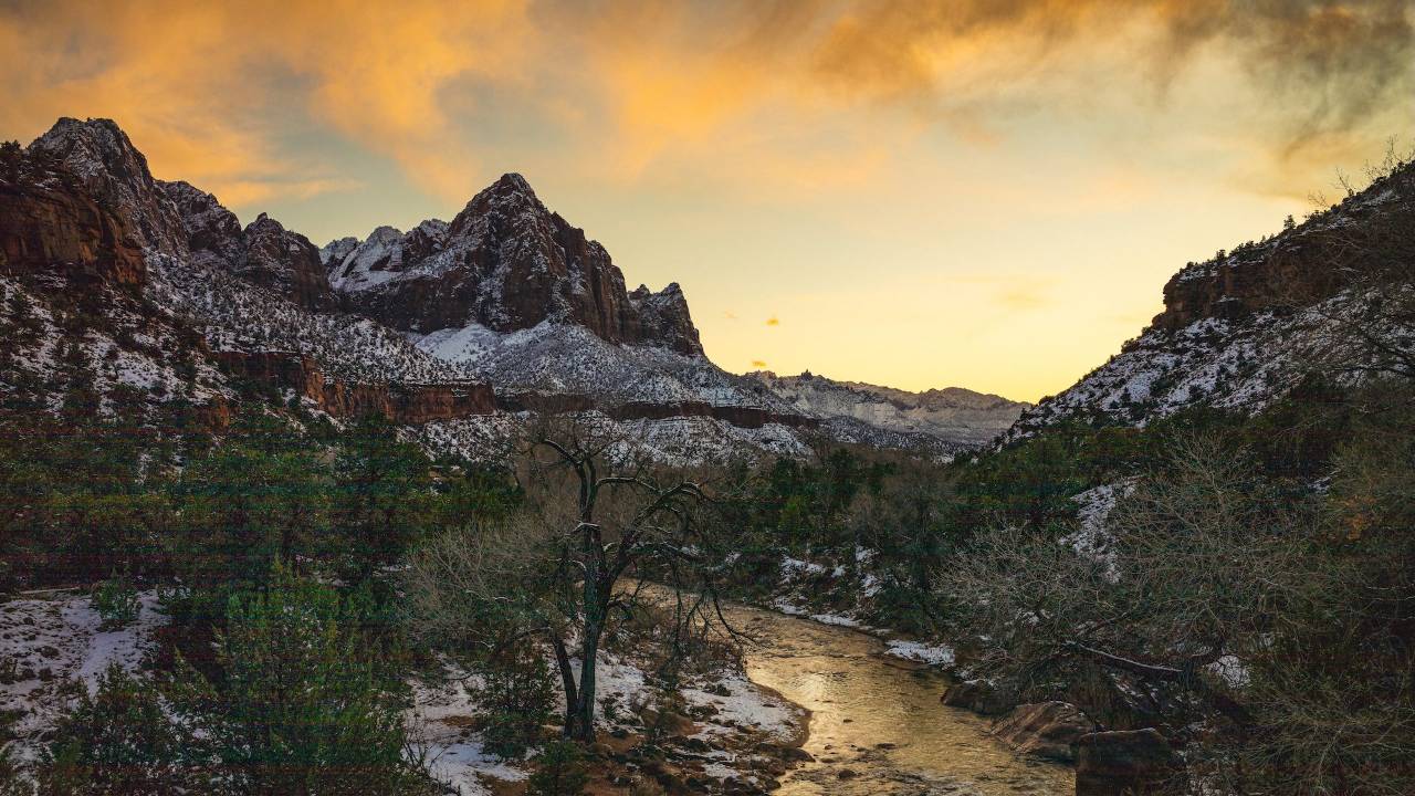 Mastering Sunset Photography: Tips and Techniques for Stunning Results