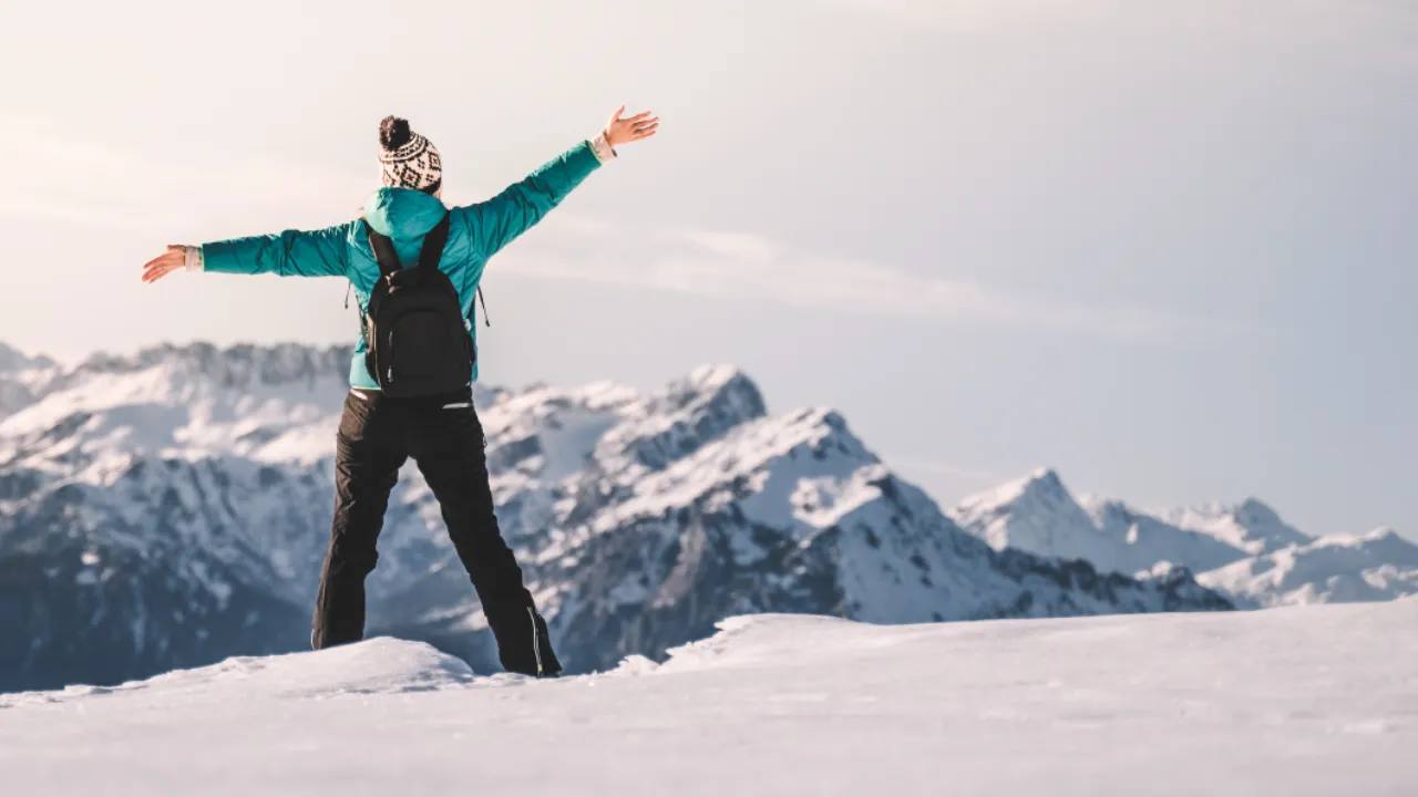 Optimizing Female Performance at Altitude