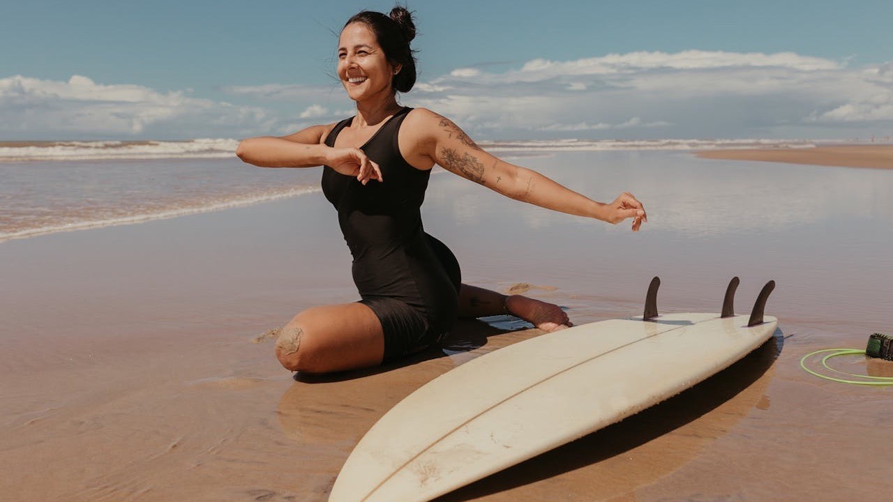 9 Important Pre-Surfing Stretches