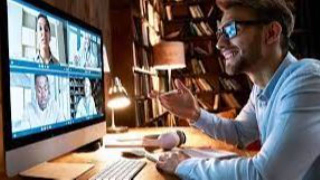 Virtual Presentations: Engaging Your Audience in the Digital Age