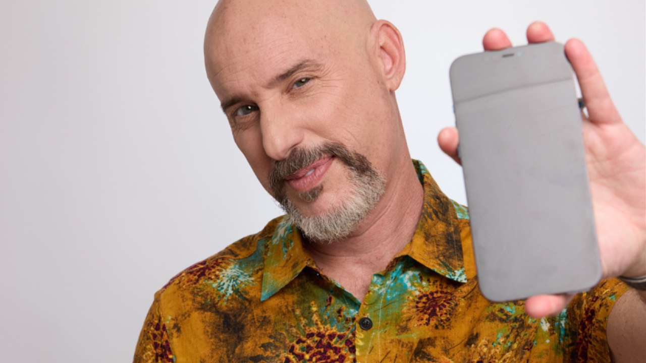 Free iPhone Class with The MacWhisperer