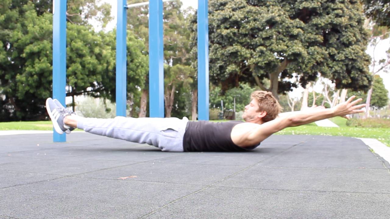 21 Calisthenics Exercises You Can Do Anywhere
