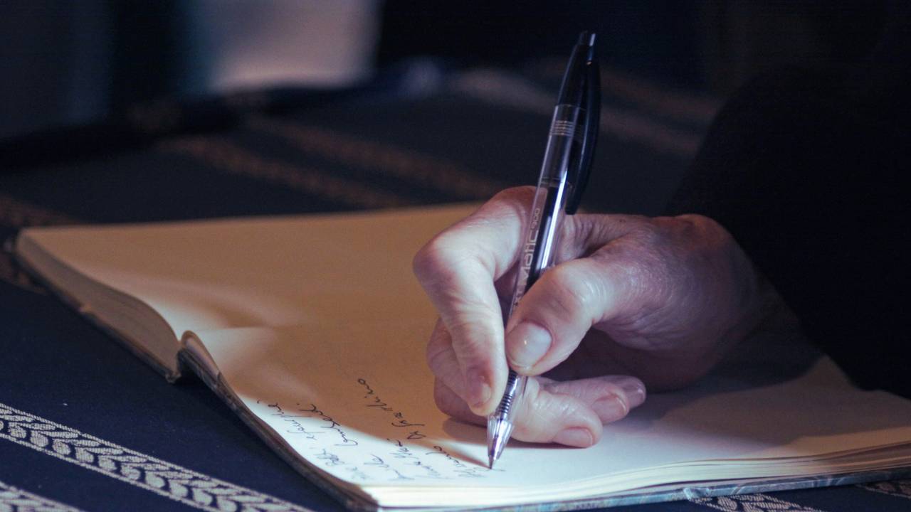 Autofiction versus Memoir: What's the Difference?