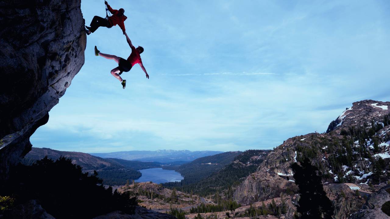 What is a Cliffhanger?