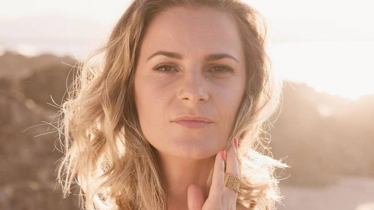 Anna Rova — The dance of masculine and feminine in relationship