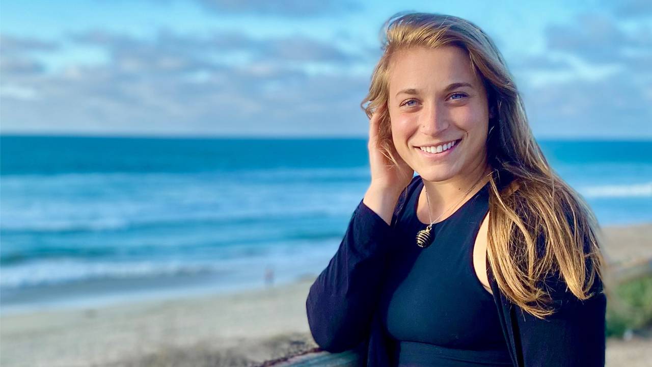 Book A Discovery Call With Leah