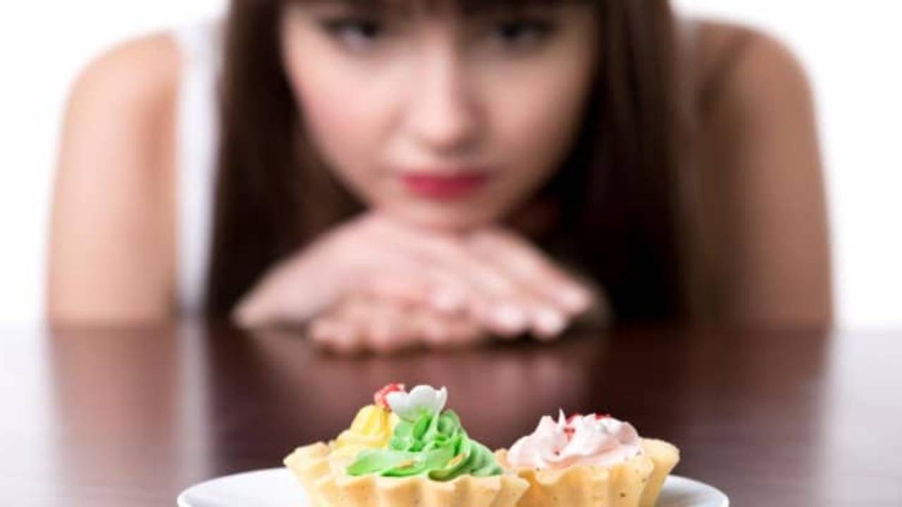 Food Cravings – Understanding the cause