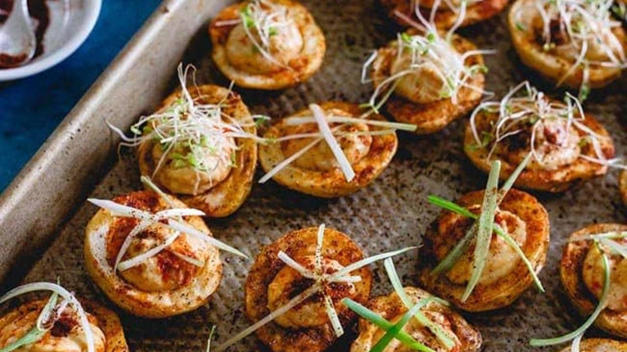 Stuffed Potato Cups - easy, quick-to-do snack with goodness of veggies