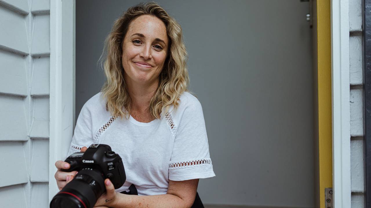 Learn with Chantel | Posing Tips + Photography for Everyday Women