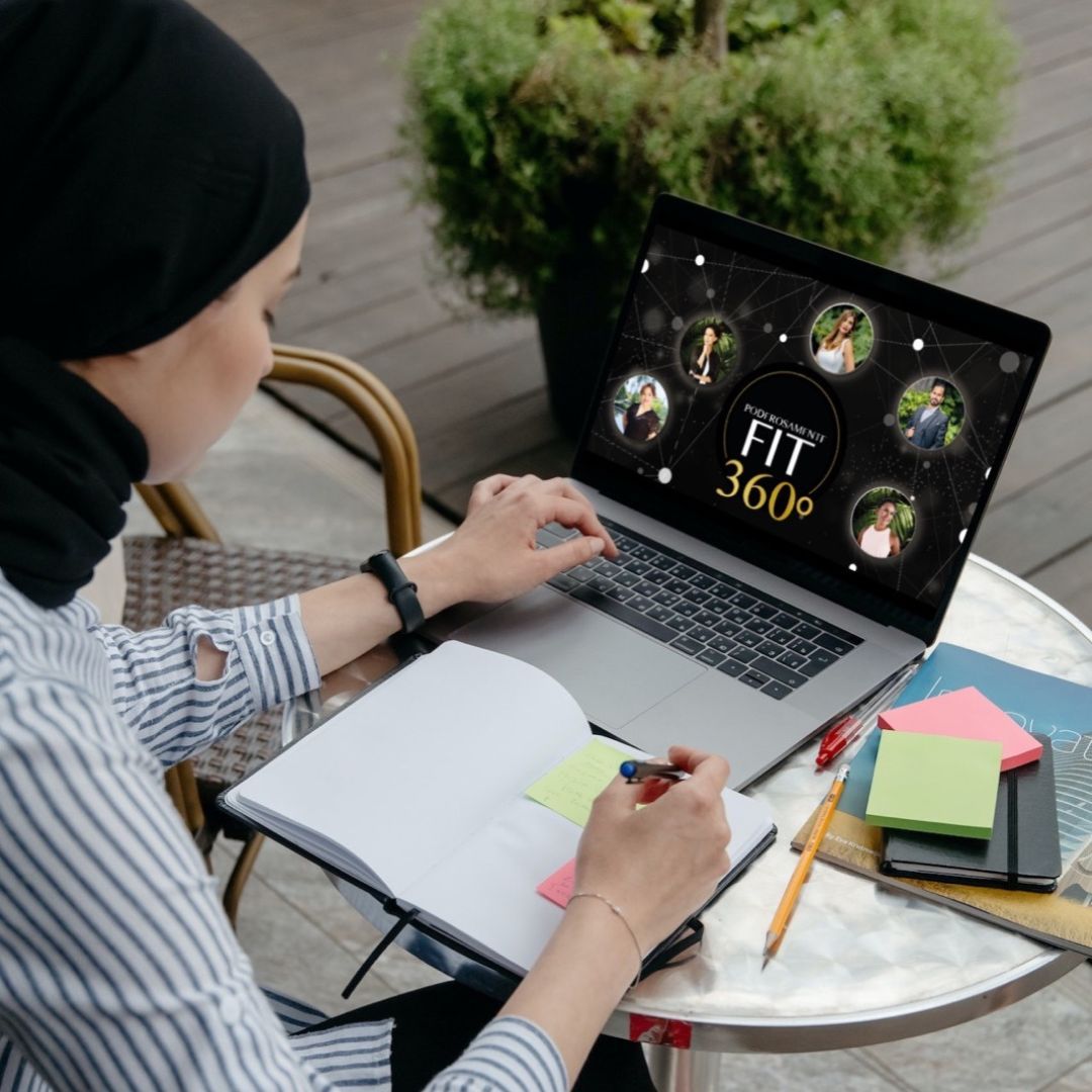 Poderosamente FIT By Gaby Sarasvati