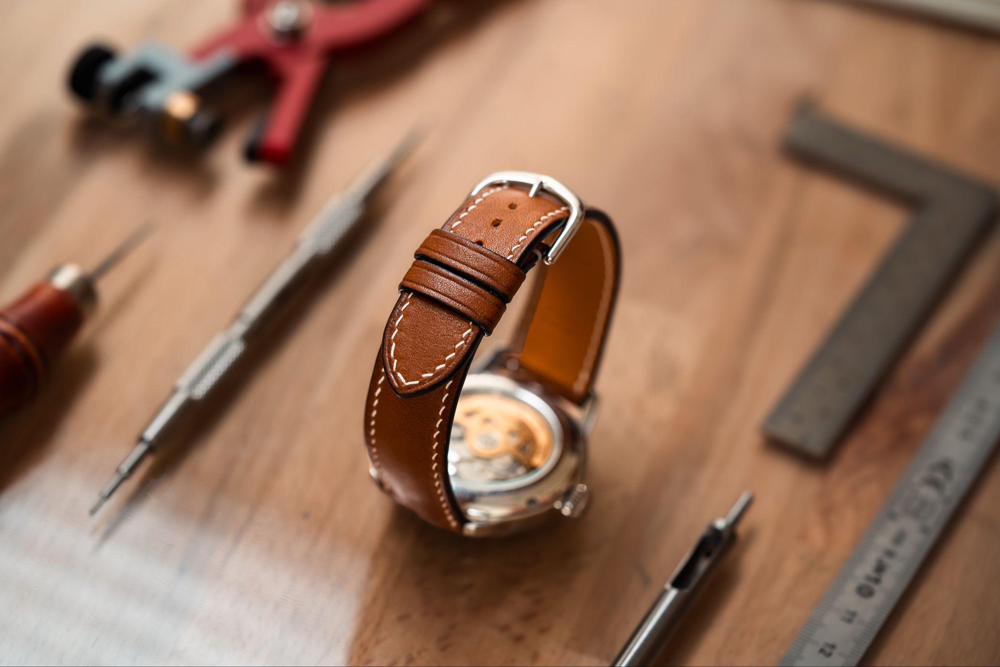 The Leather School: Online Leather Craft Tutorials