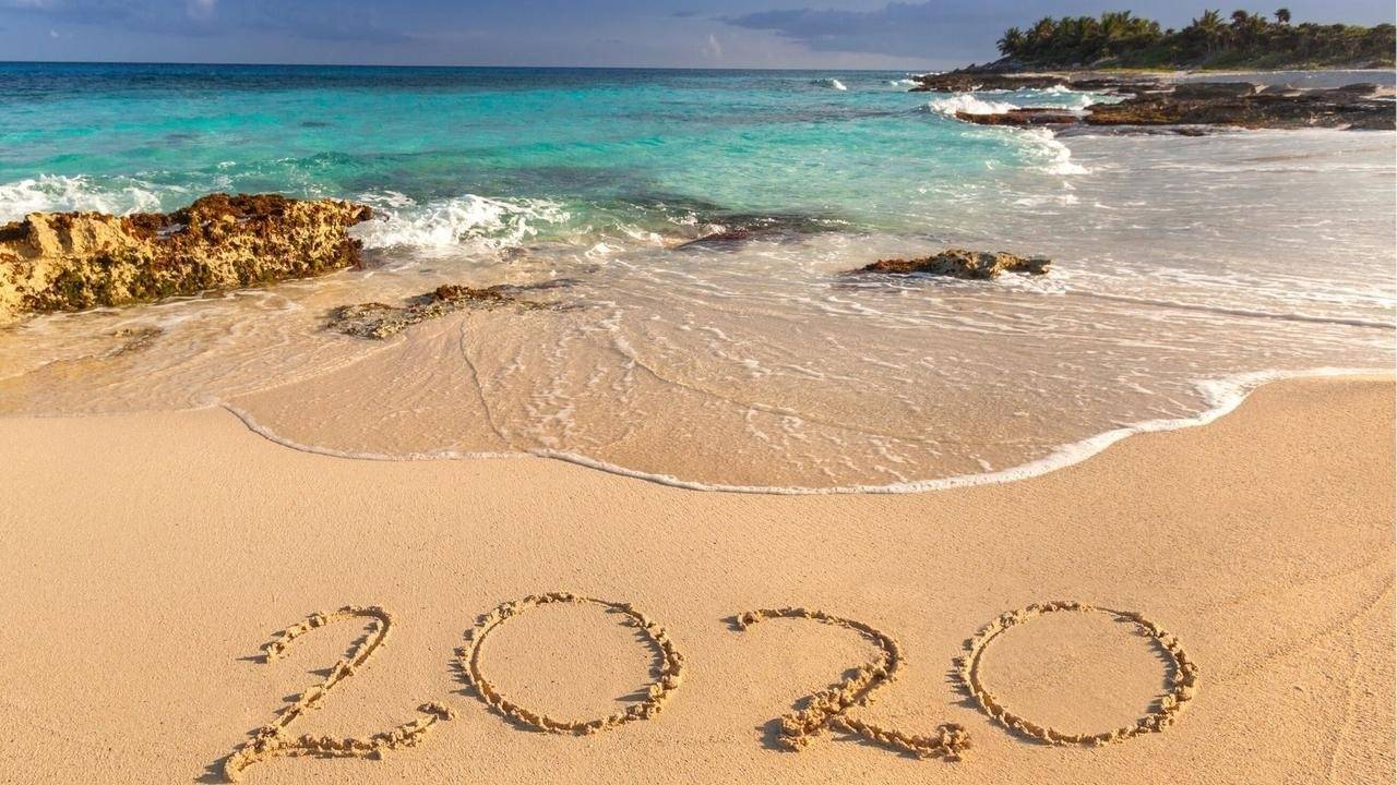 15 Encouraging Bible Verses to Pray Over 2020
